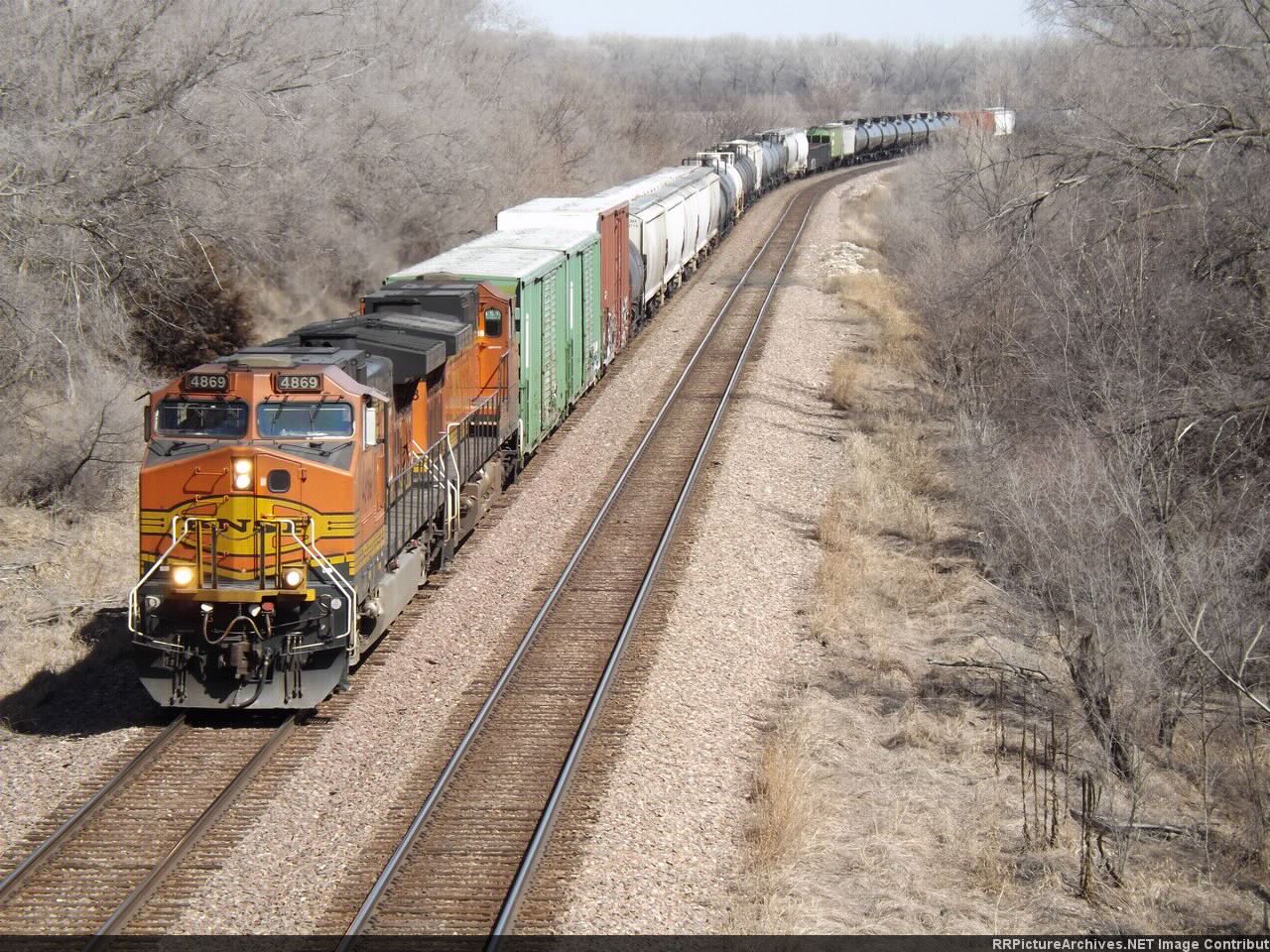 BNSF 4869